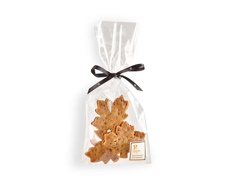 THREE MAPLE LEAF COOKIES | Première Moisson